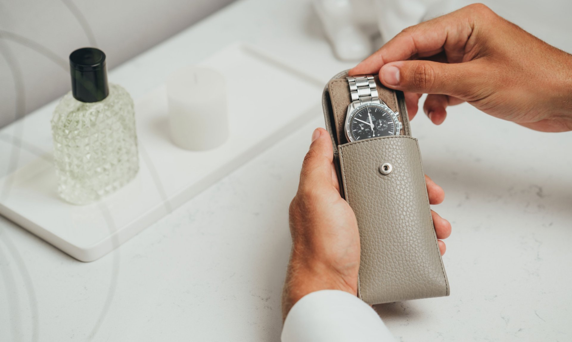 Luxurious leather watch pouches