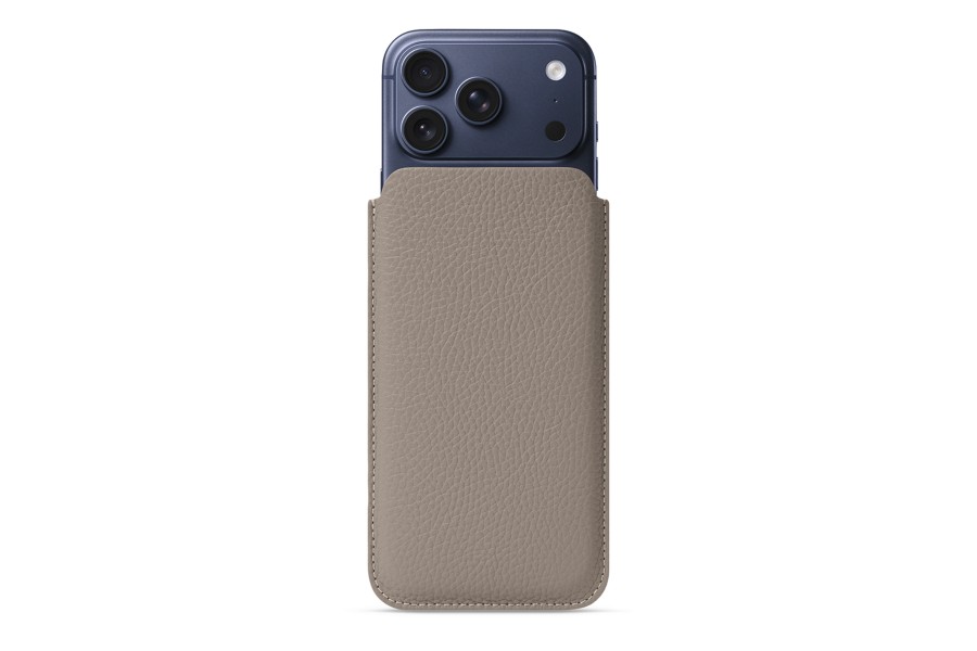 Funda clásica para iPhone 17 Pro | Cuero personalizado por LUCRIN