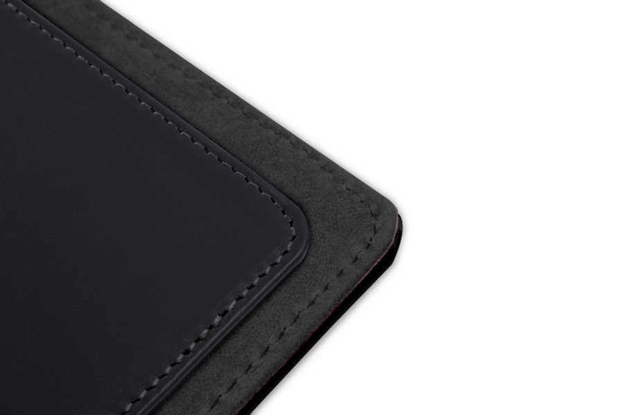 Small desk pad with edge protector - Black - Smooth Leather